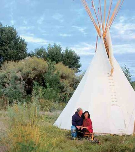 Building a Yurt Vs. Tipi – Mother Earth News